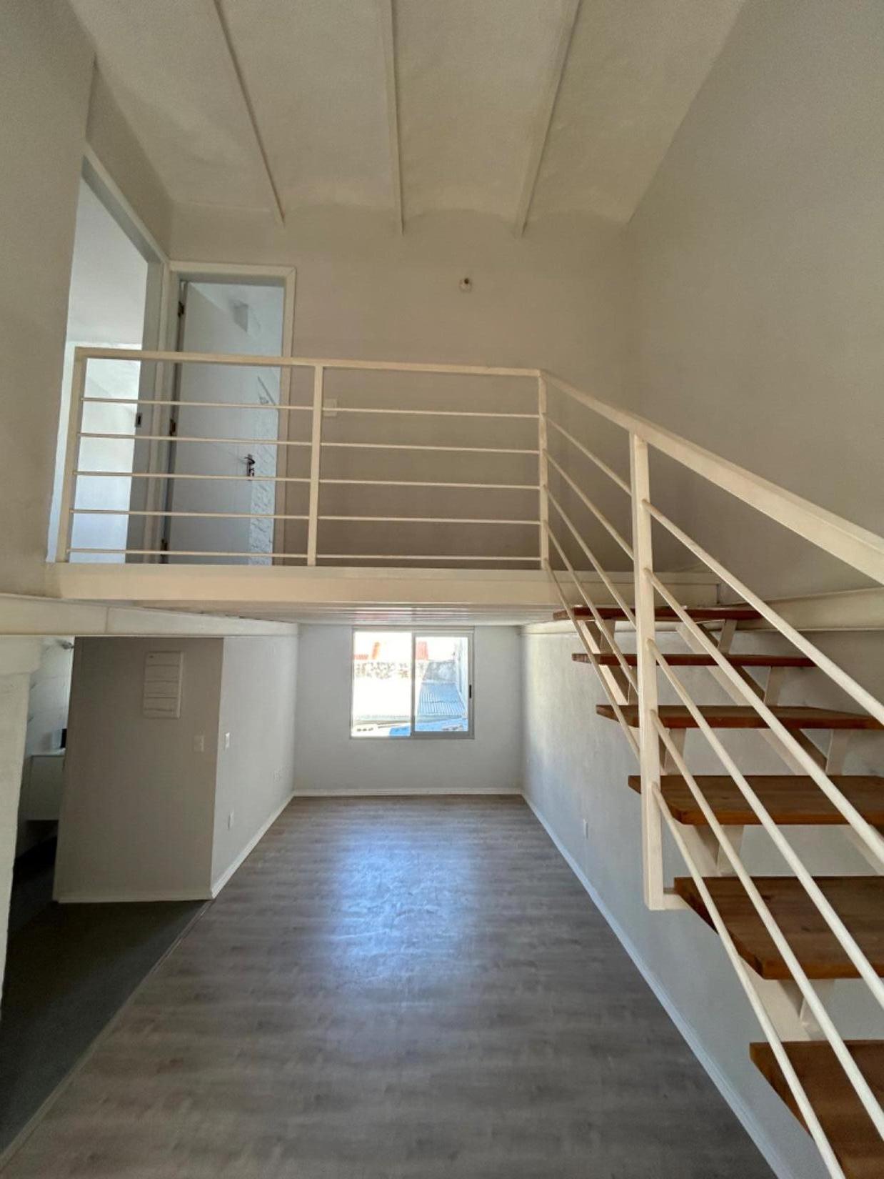 Apartamento 2 Dormitorios, Escritorio Y Azotea Con Parrillero En ...