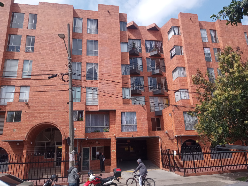 Apartamento en Arriendo en Bogotá, Modelia Occidental