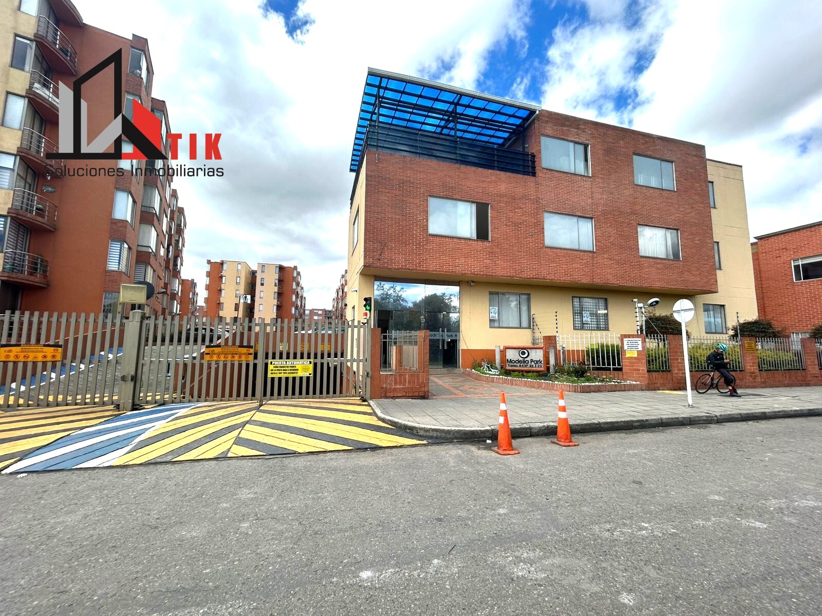 Apartamento en Arriendo en Bogotá, Modelia Occidental