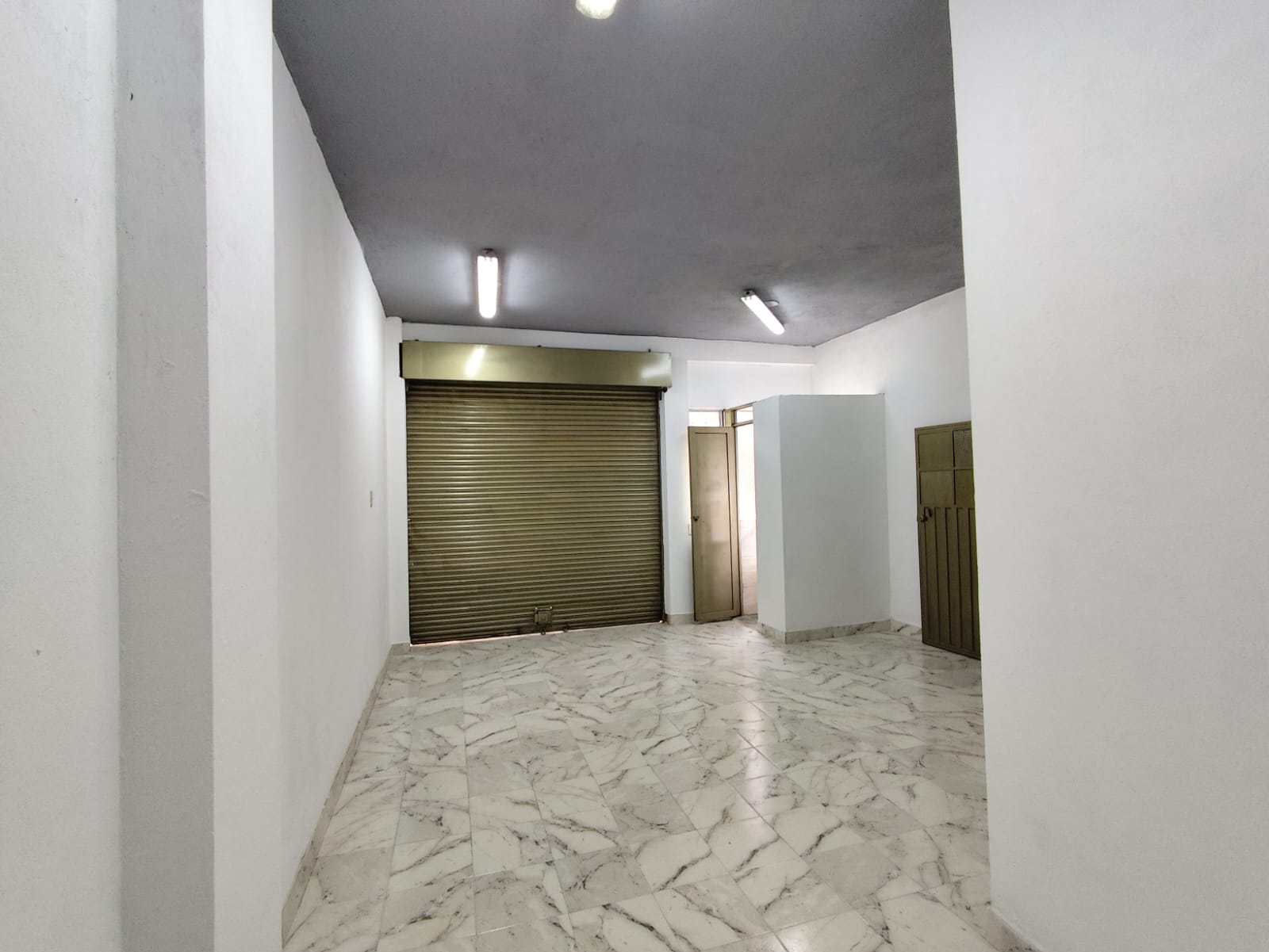 Local en Arriendo en Bogotá, Patio bonito et. iii