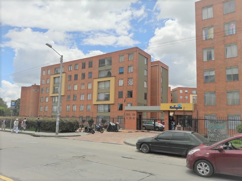 Apartamento en Venta en Bogotá, Suba Compartir