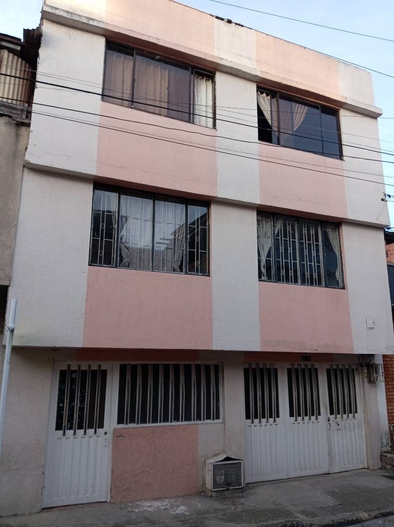Casa en Venta en Bogotá, Gran britalia