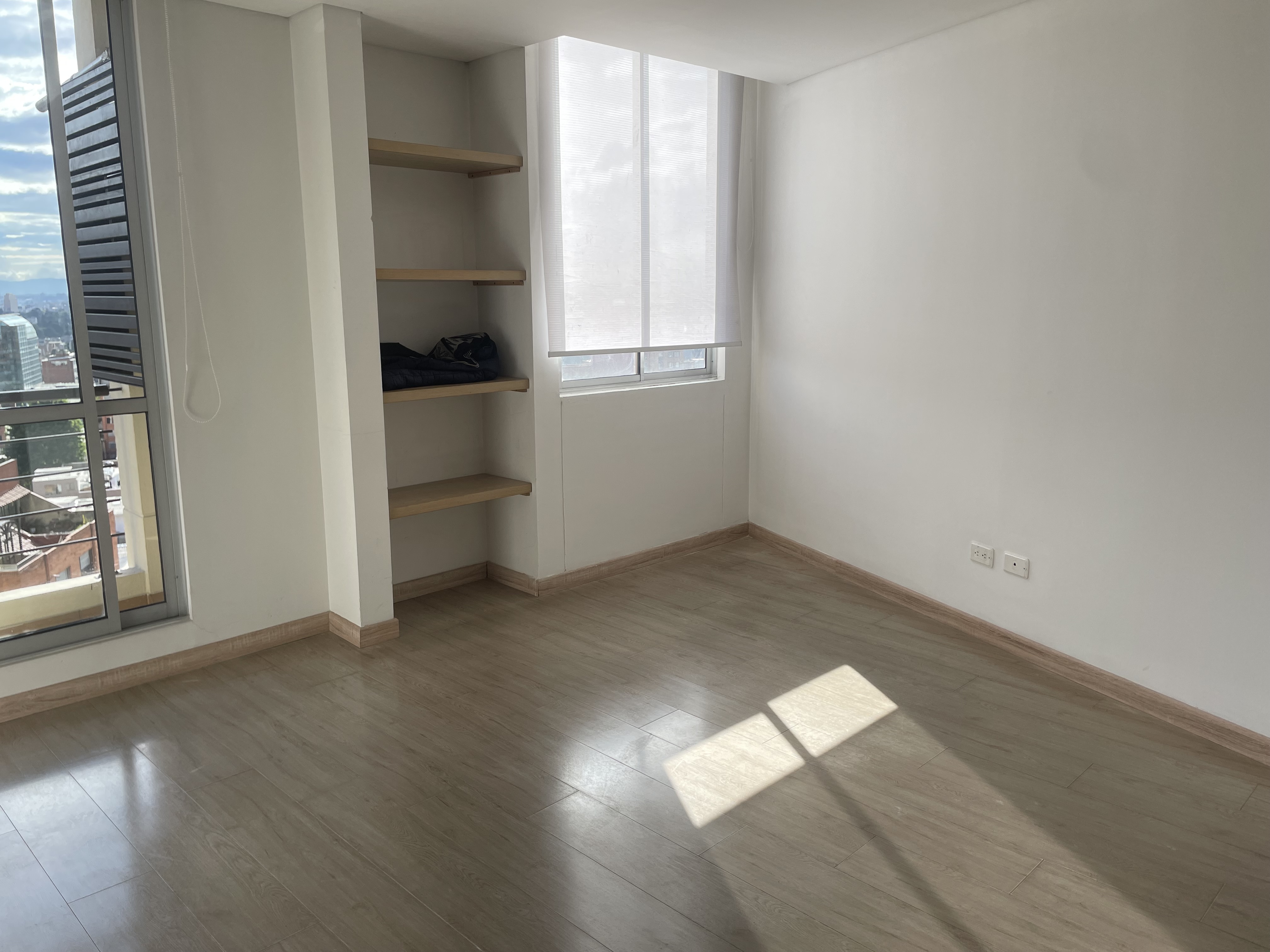 Apartamento en Arriendo en Bogotá, Pardo rubio