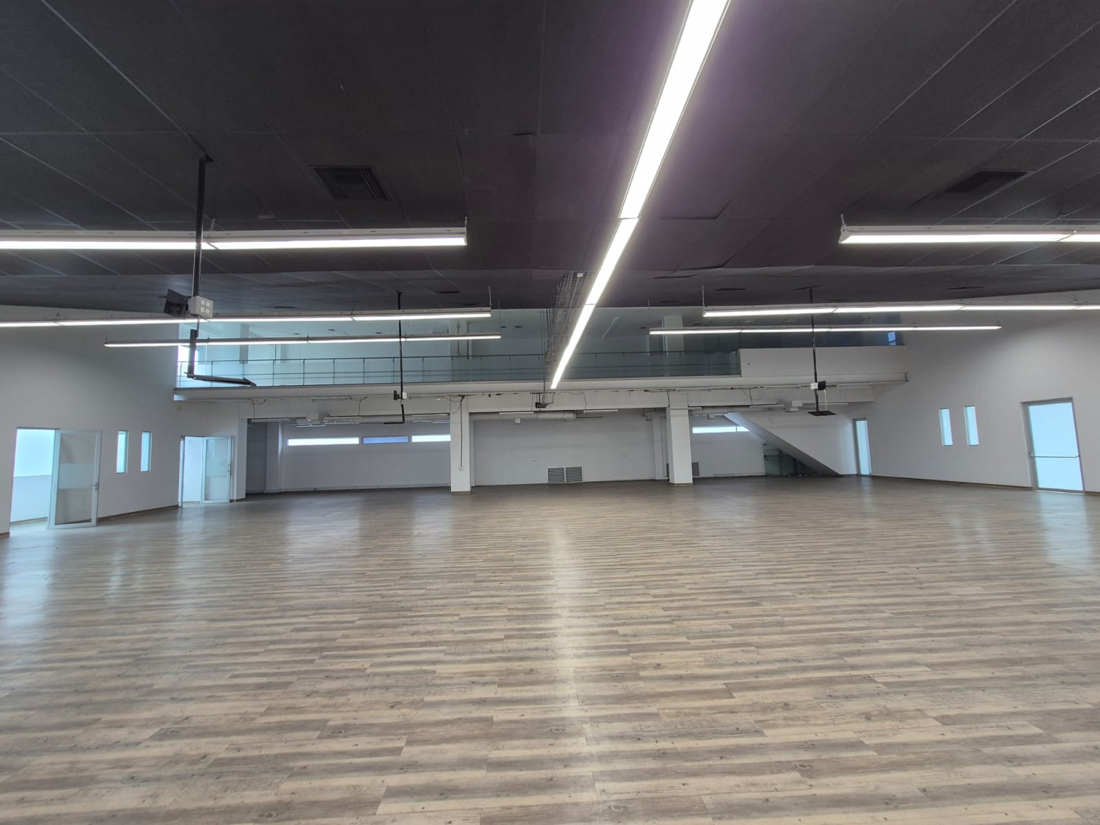 Local en Arriendo en Cali, Menga