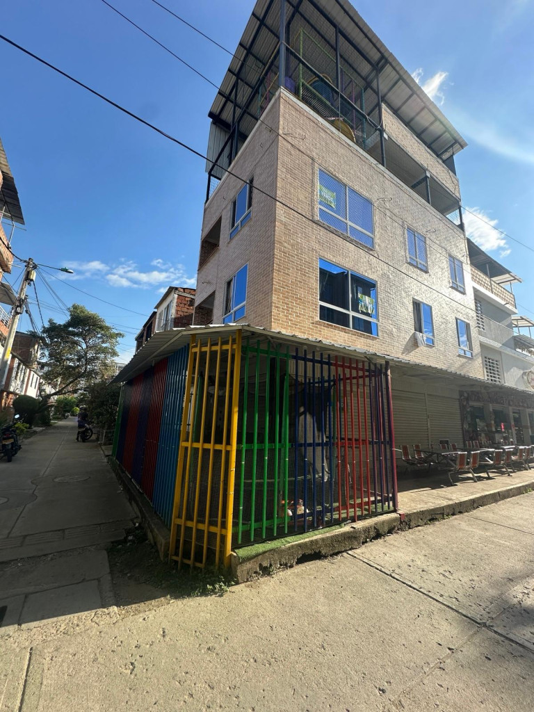 Edificio en Venta en Cali, Las Vegas de Comfandi