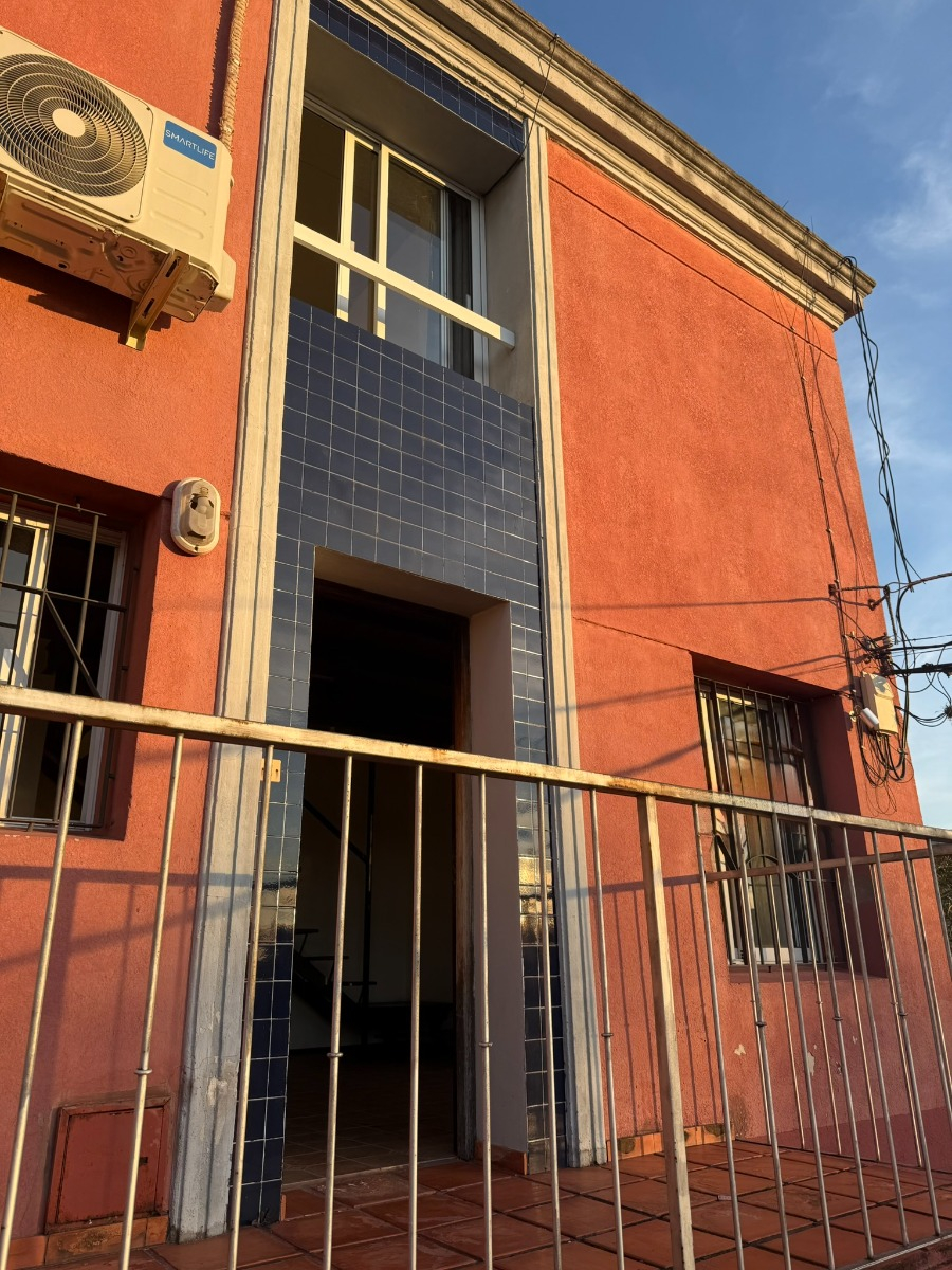 ALQUILER APARTAMENTO 2 DORMITORIOS DUPLEX. Ref #AM4BE72