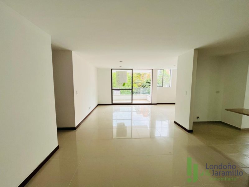 Apartamento en Arriendo en Envigado, Zuñiga