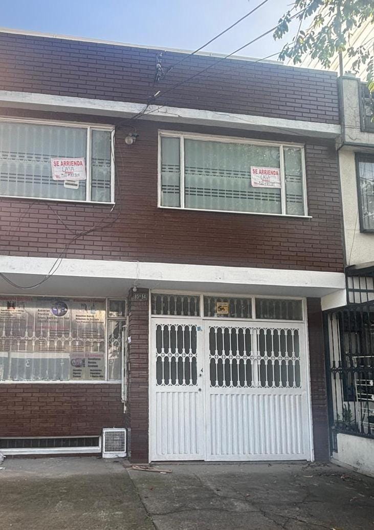 Casa en Arriendo en Bogotá, Engativá
