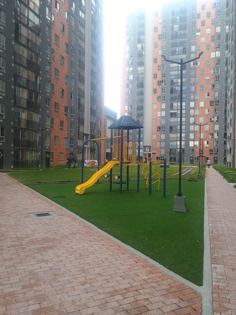 Apartamento en Arriendo en Bogotá, Centro fontibon