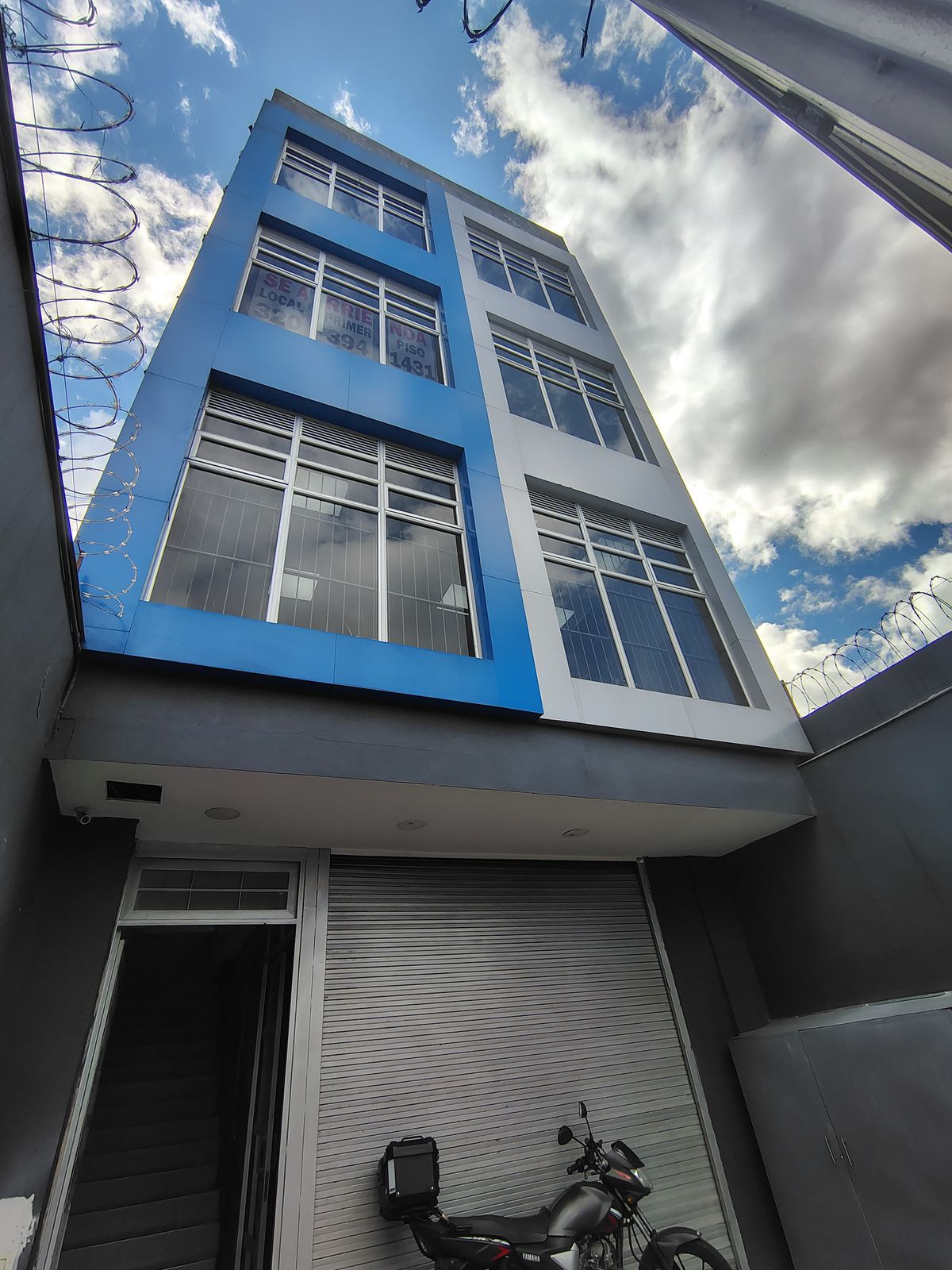 Edificio en Arriendo en Bogotá, Engativá