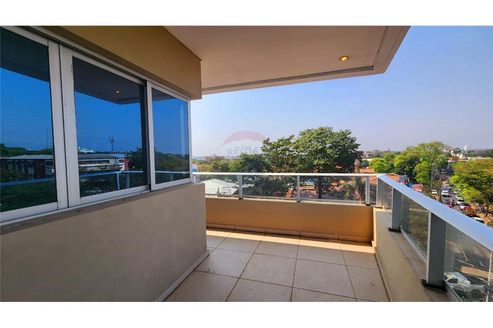 ALQUILO HERMOSO EN MCAL ESTIGARRIBIA. Ref #PE3E0A - infocasas.com.py