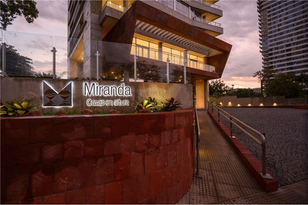 Alquilo Semipiso en Edificio Miranda de 3 en Suite. Ref #E4AB41 - infocasas.com.py