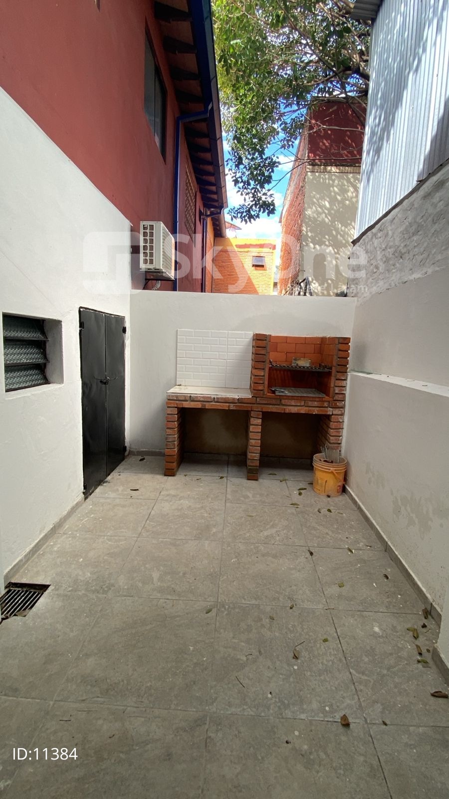 Alquilo departamento de 2 habitaciones zona terminal . Ref #S1485C
