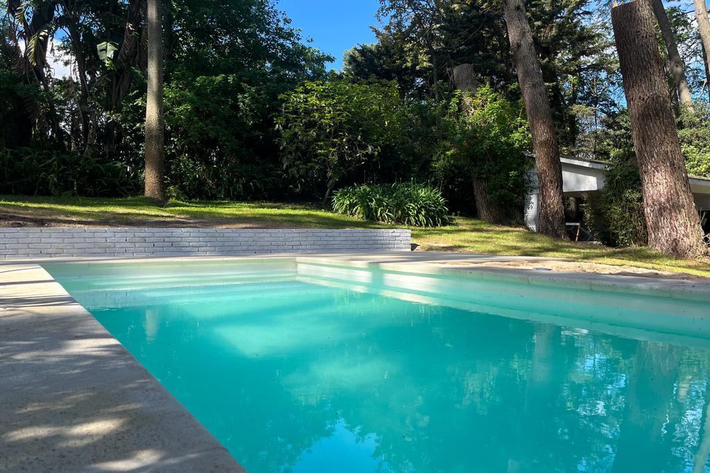 Casa en San Rafael - Punta del Este con piscina climatizada hasta 12 personas. Ref #KBD98F ...