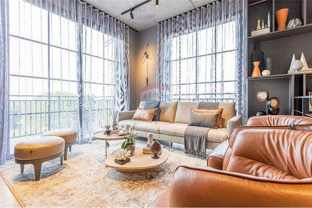 Dpto. de 1 Dormitorio Dúplex en GRAND CHELSEA, Mburucuyá, Doble Altura ...