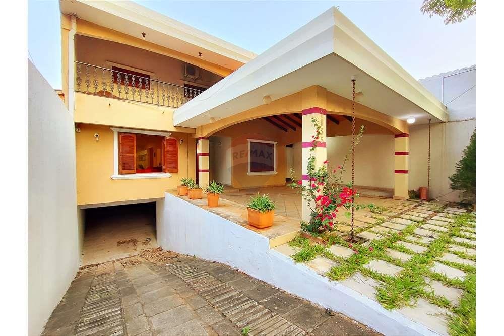 ALQUILO CASA EN HIPODROMO. Ref #UF87A9 - infocasas.com.py