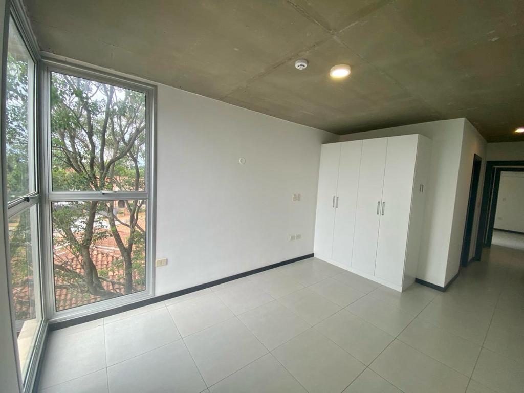 Alquilo departamento de 2 dormitorios, zona Casa Rica Molas Lopez. Ref #B3C80F - infocasas.com.py
