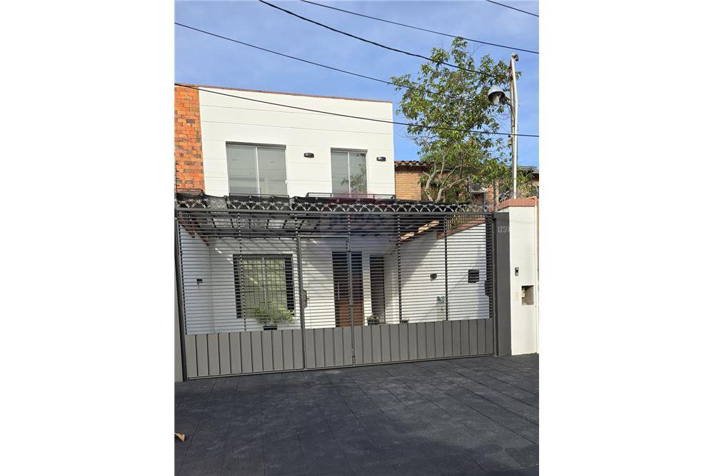 ALQUILER Hermoso duplex en B. SAN JORGE Z.GOETHE. Ref #XAD0E1 - infocasas.com.py