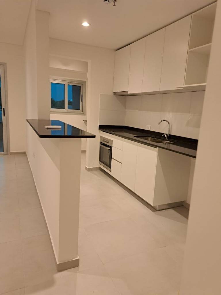 Alquilo Departamento En El Edificio Fortaleza Boggiani. Ref #Z6AD31 - infocasas.com.py