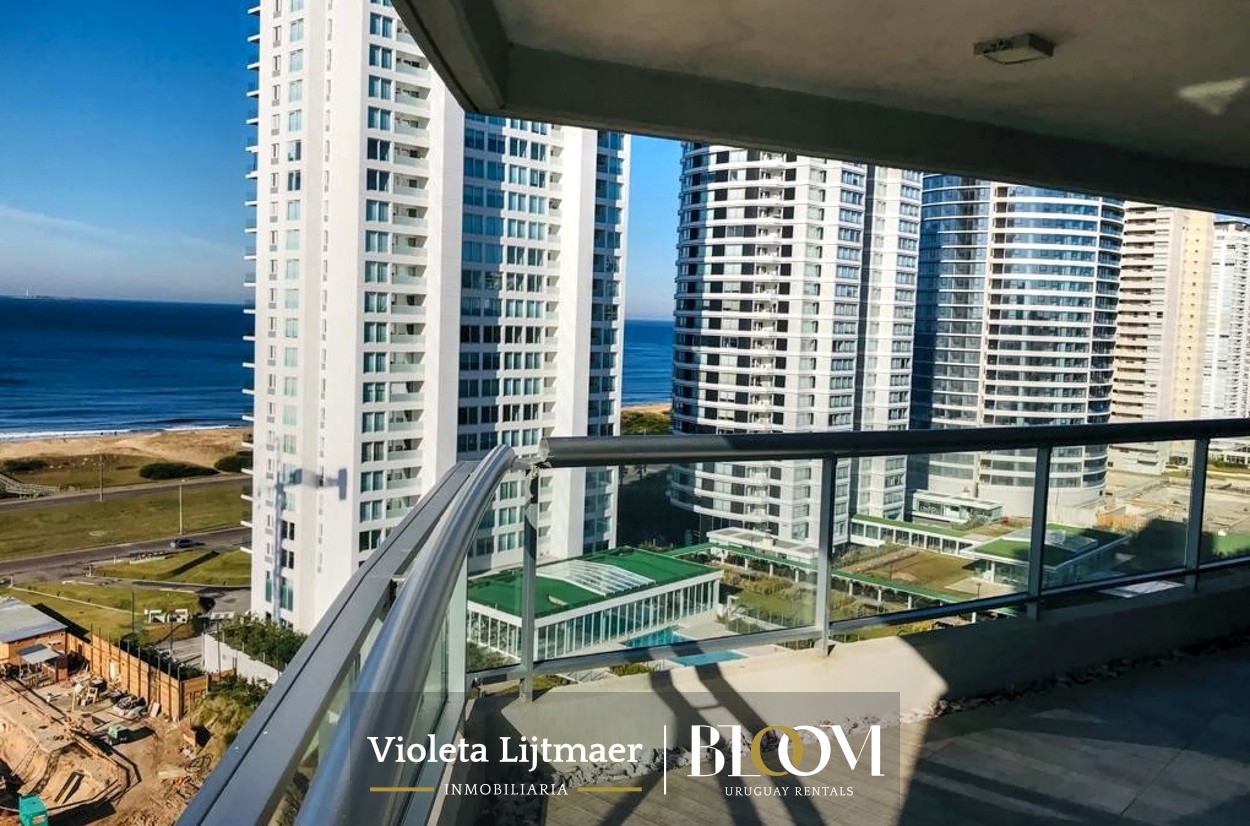 Venta apartamento, 3 dormitorios mas dependencia, Full Amenities, Look Brava, Punta del Este ...