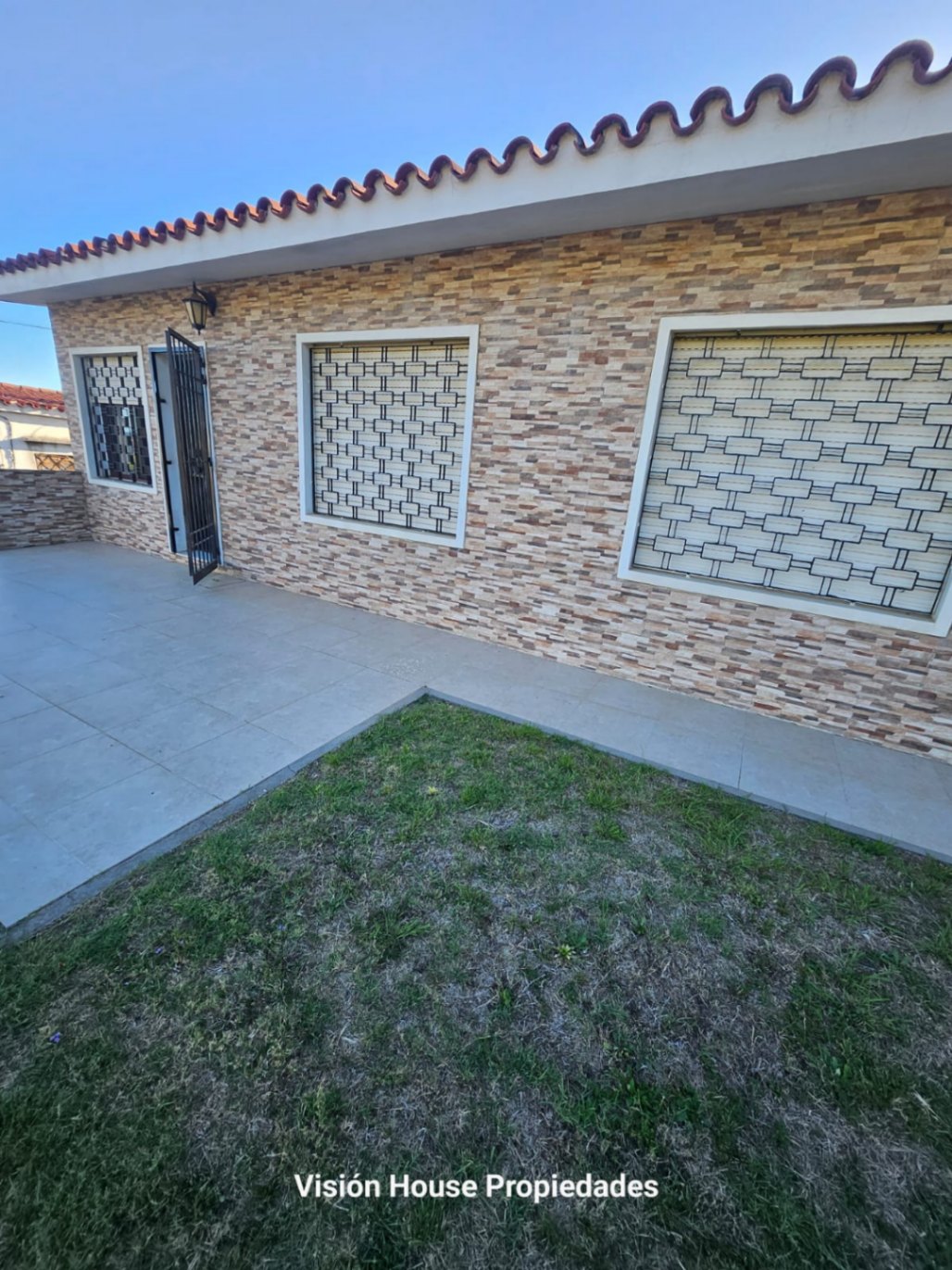 Casa en venta de 3 dormitorios c/ cochera en Santa Lucía del Este. Ref #C4D6F3 - infocasas.com.uy
