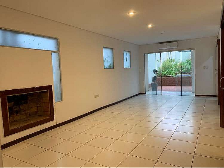 Alquilo duplex estilo minimalista en zona Universidad Americana. Ref #OB2B45 - infocasas.com.py
