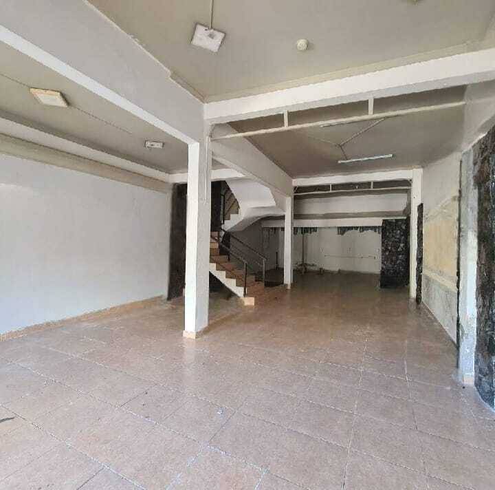 ALQUILO LOCAL COMERCIAL SOBRE MCAL. LÓPEZ, FRENTE A DYLAN. Ref #KDF9C6 - infocasas.com.py