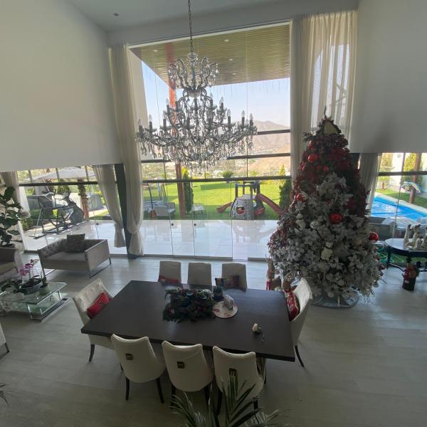 ESPECTACULAR CASA EN LA MOLINA. Ref #DAF709