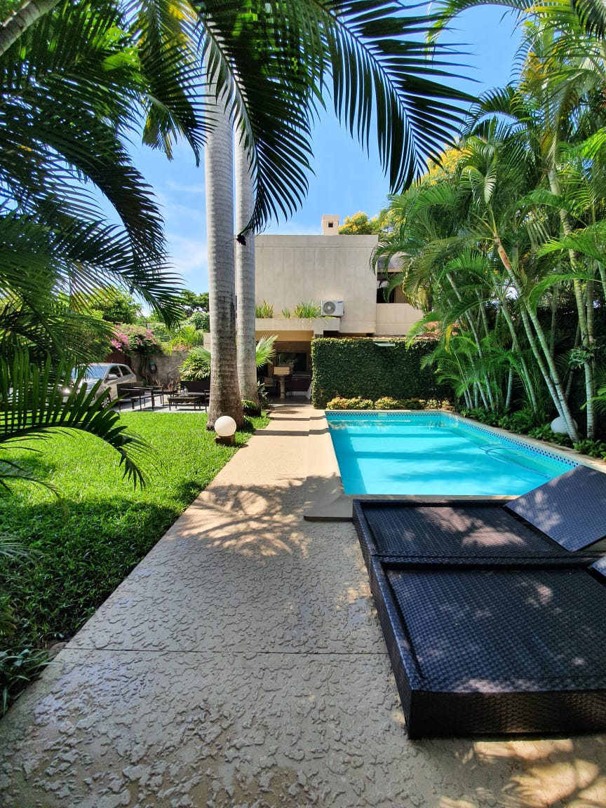 Vendo casa en Villa Aurelia . Ref #Y2436 - infocasas.com.py