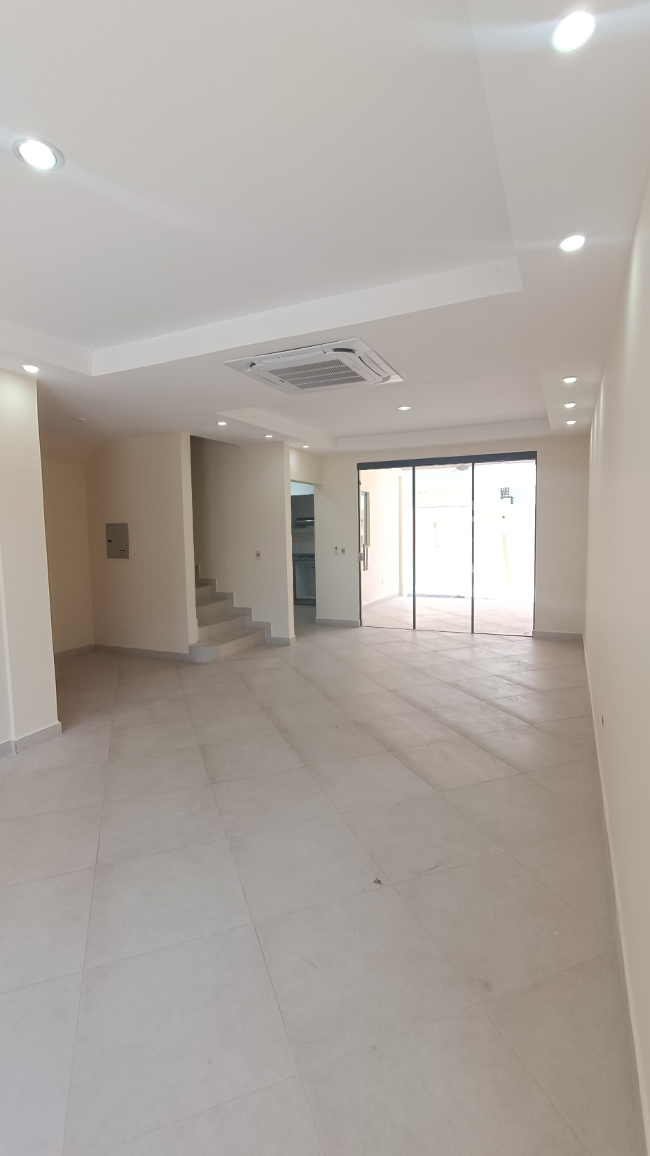 ALQUILO DUPLEX EN FERNANDO DE LA MORA ZONA SUR. Ref #OB7E9C - infocasas.com.py