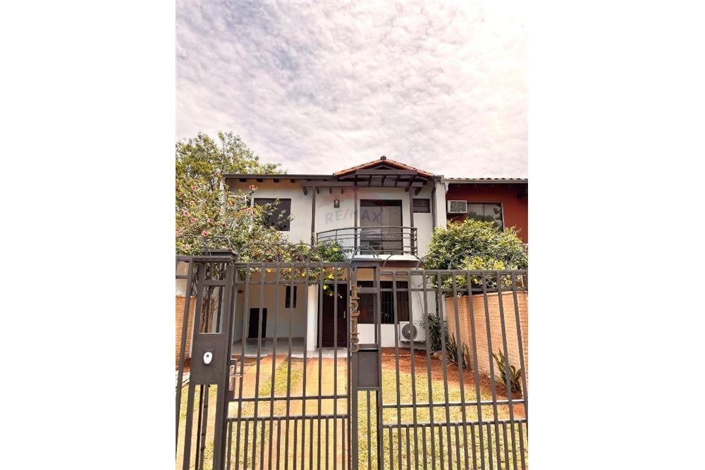 ALQUILO - DUPLEX - LAMBARÉ. Ref #LA8262 - infocasas.com.py