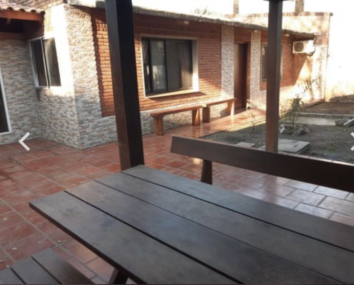 Casa al fondo en Médanos de Solymar Sur, 2d, 1b, cochera y parrillero.. Ref #B595F4