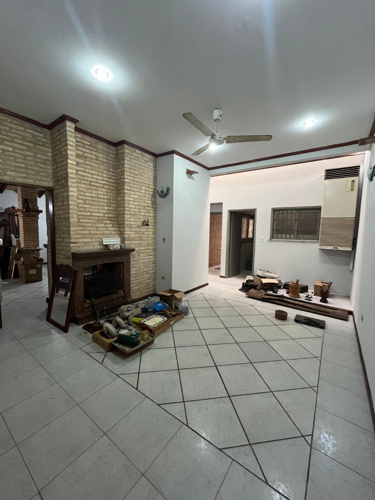 Alquilo Amplia Casa Con Piscina En San Vicente . Ref #V80745 - infocasas.com.py