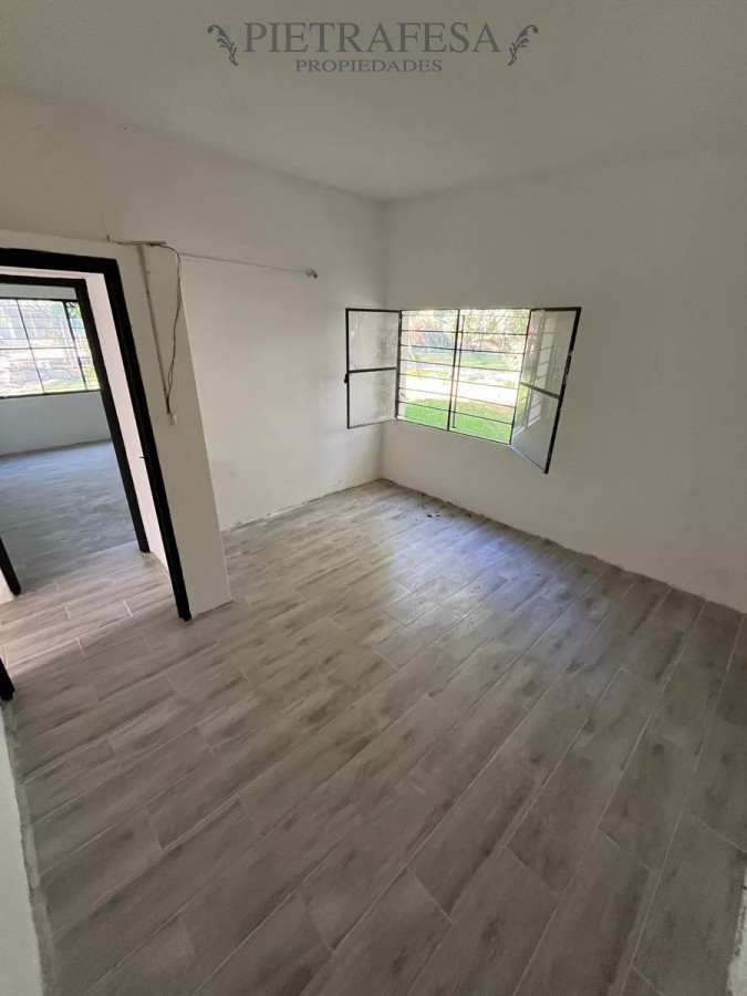 Casa 2 dormitorios y gran terreno-Colinas de Solymar. Ref #C1C428