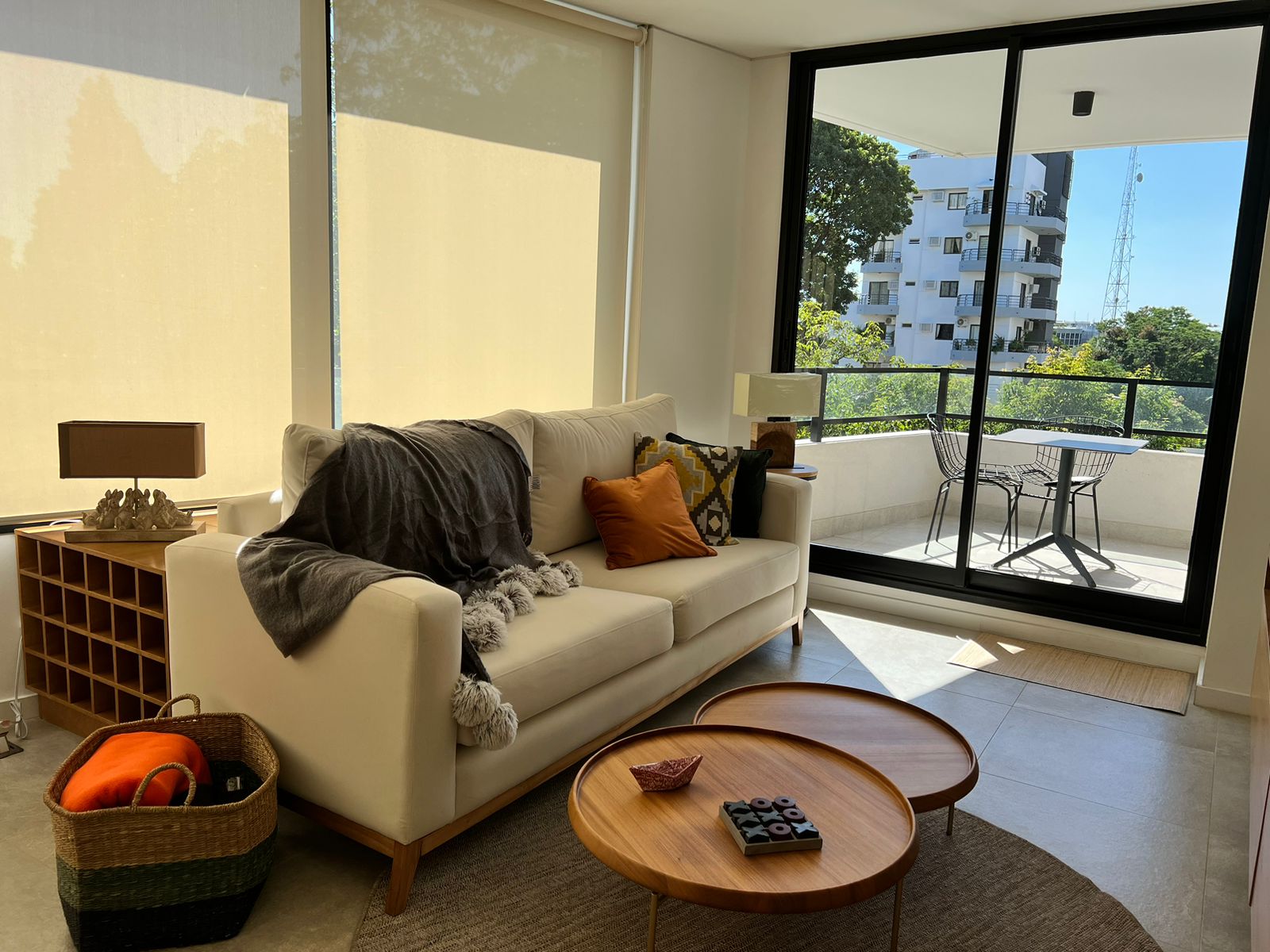 ALQUILO LUJOSO DEPARTAMENTO EN EL BARRIO LAS MERCEDES. Ref #W81AFC - infocasas.com.py