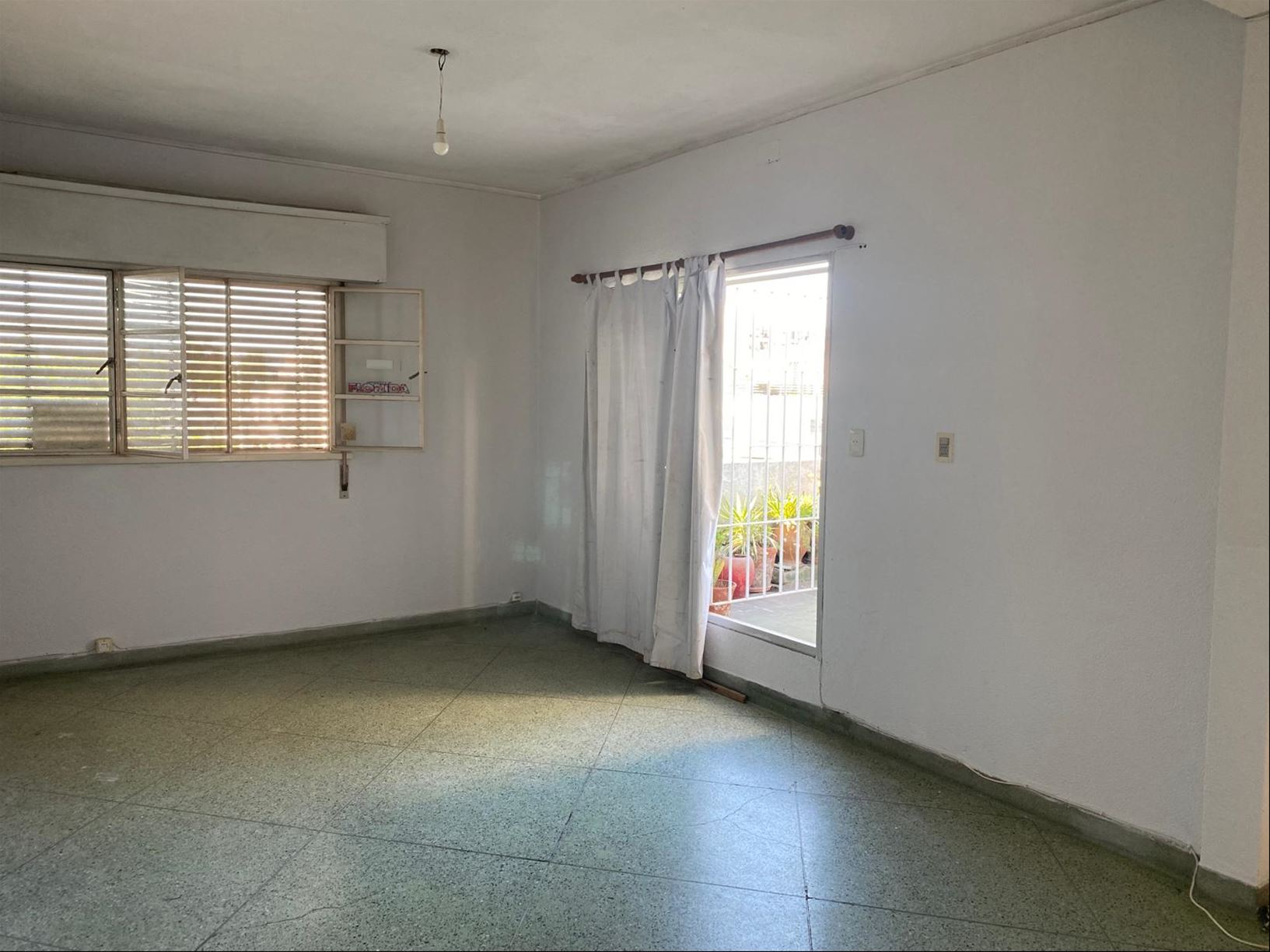 Venta Casa de altos 2 Dormitorios Malvín. Ref #QF0A04