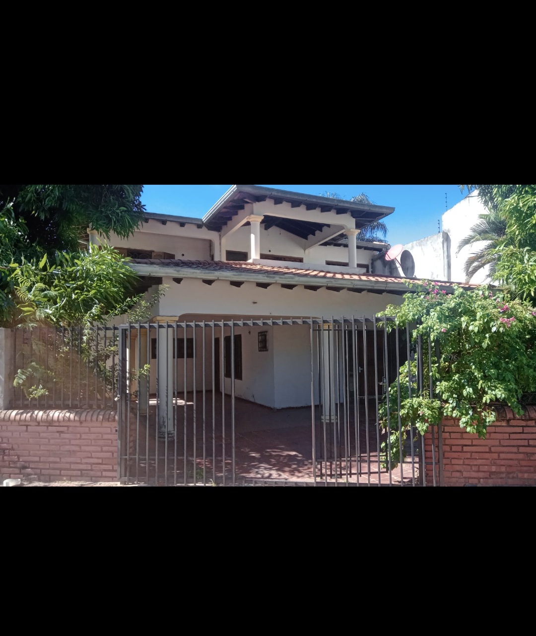 Vendo casa en Barrio Herrera . Ref #E9DE74 - infocasas.com.py