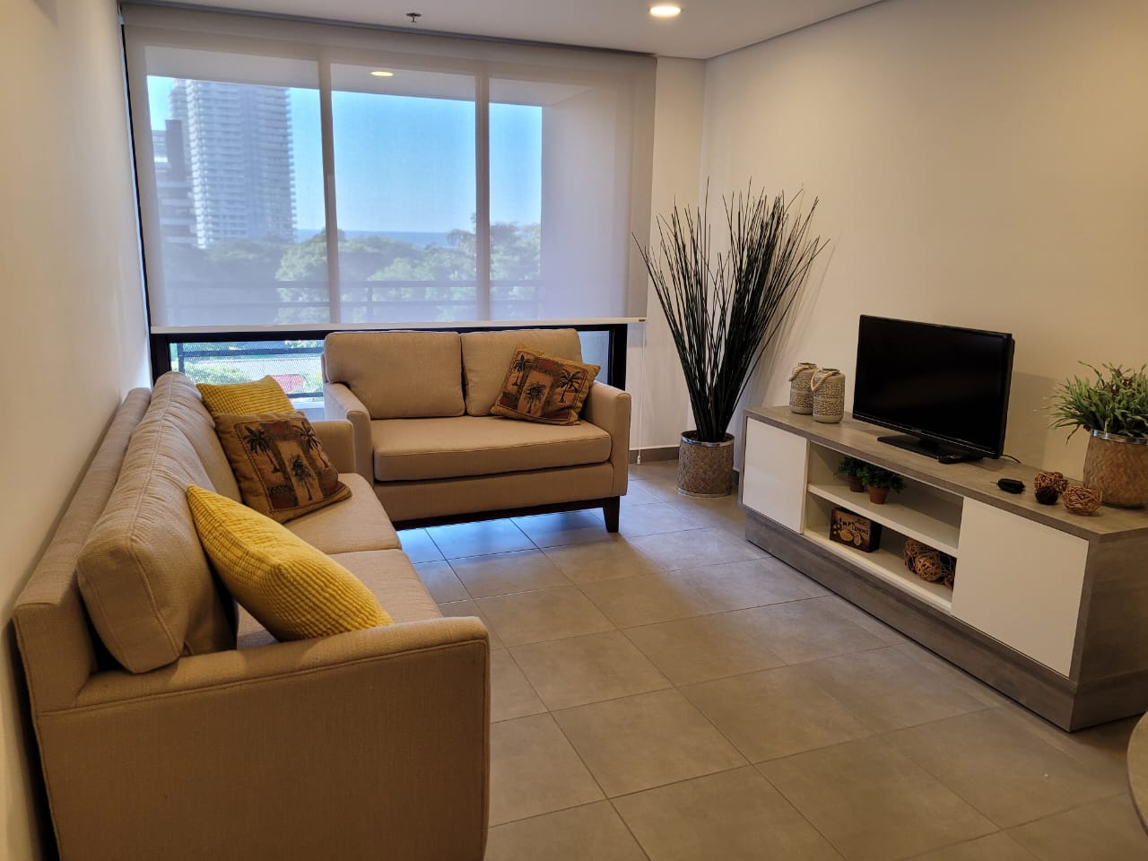 #Alquilo departamento amoblado y equipado en Mburucuya. Ref #KD17B0 - infocasas.com.py