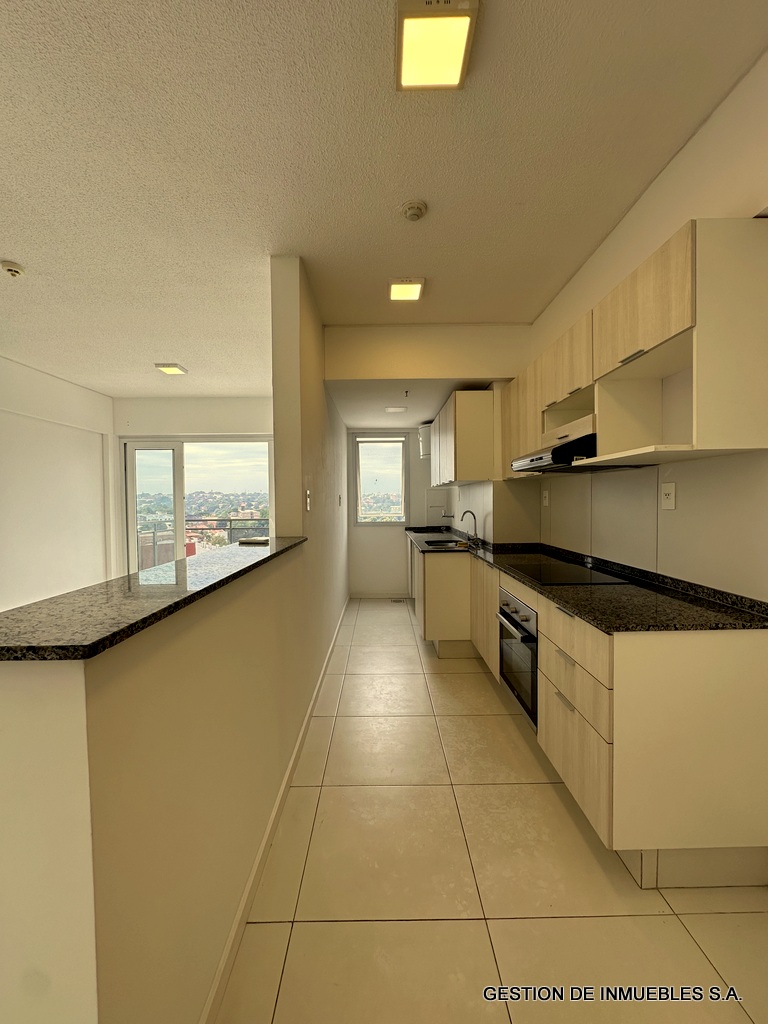 BARRIO SAN VICENTE – ALQUILO A20-14-20. Ref #D7A83A