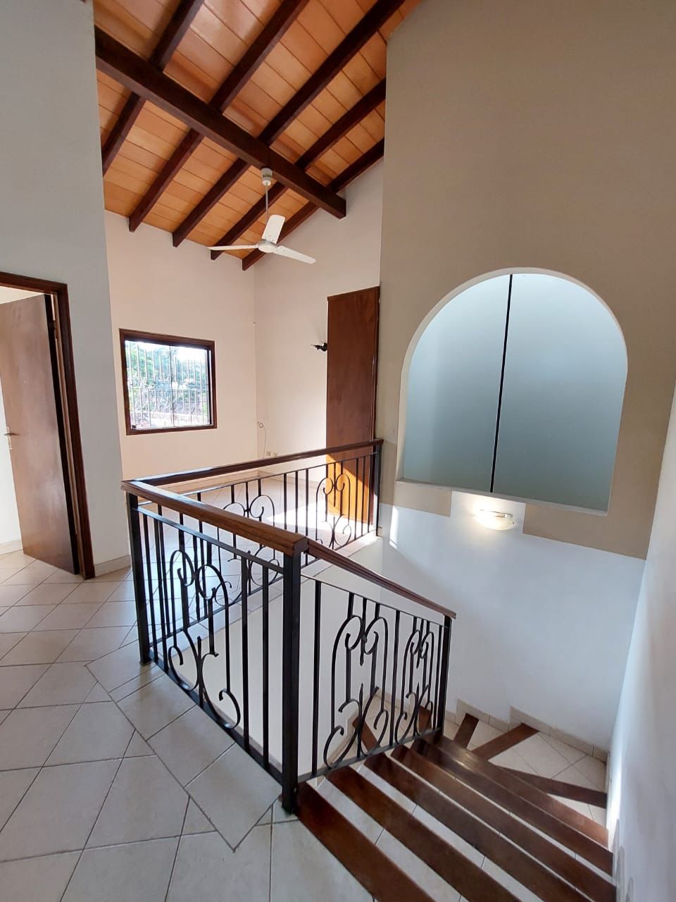 YCUA SATI ALQUILO DUPLEX . Ref #PFB801 - infocasas.com.py