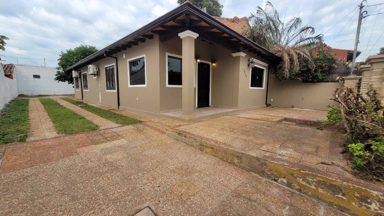ALQUILO CASA EN LAMBARE-VALLE APU'A. Ref #R2DDB2 - infocasas.com.py