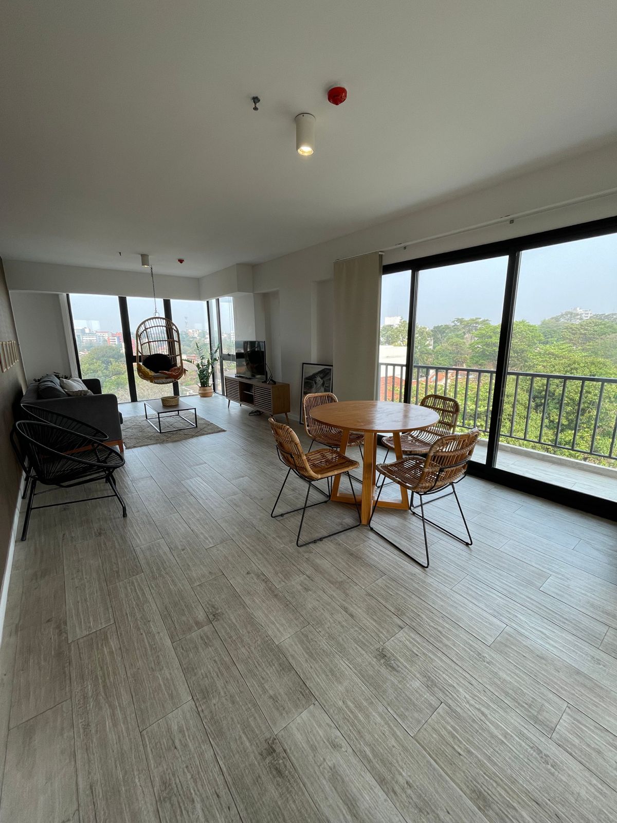 Alquilo Dpto de 2 dormitorios amoblado en Bo Jara Zona Colegio Francés. Ref #MD6C28