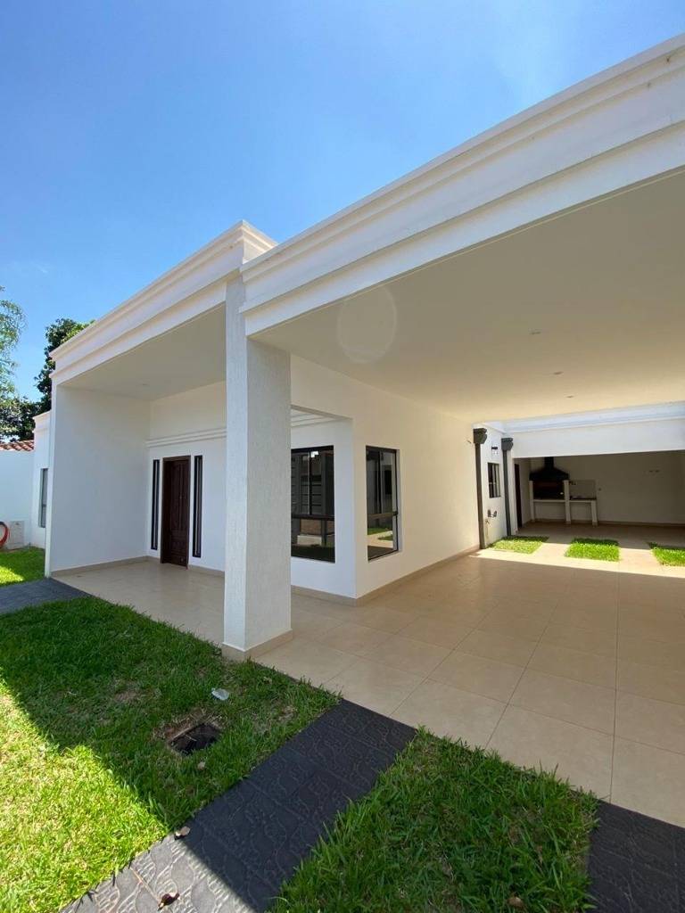 ALQUILO MODERNA CASA A ESTRENAR - FERNANDO DE LA MORA, SUR. Ref #A2F763 - infocasas.com.py