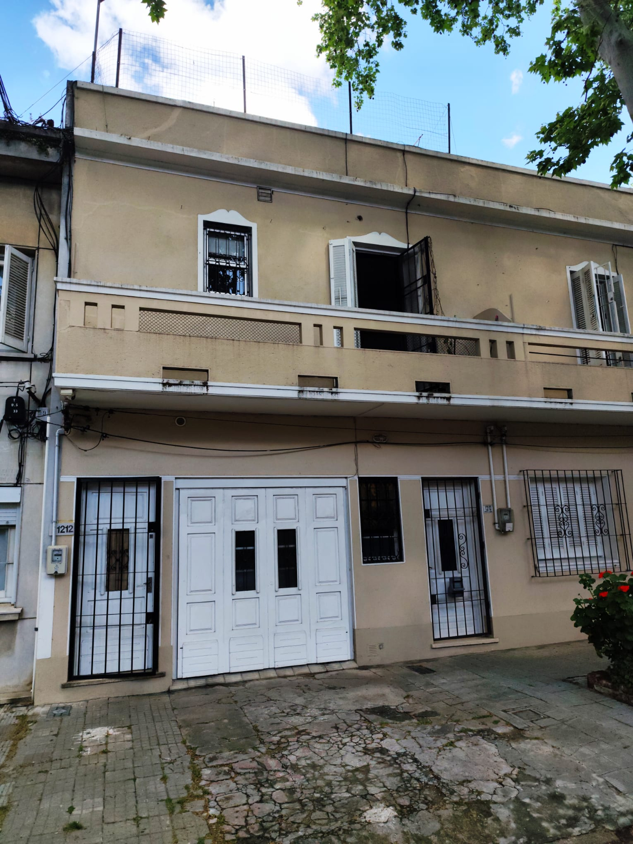 BUEN APARTAMENTO DE ALTOS, CON AZOTEA TRANSITABLE!!. Ref #WA94BA ...