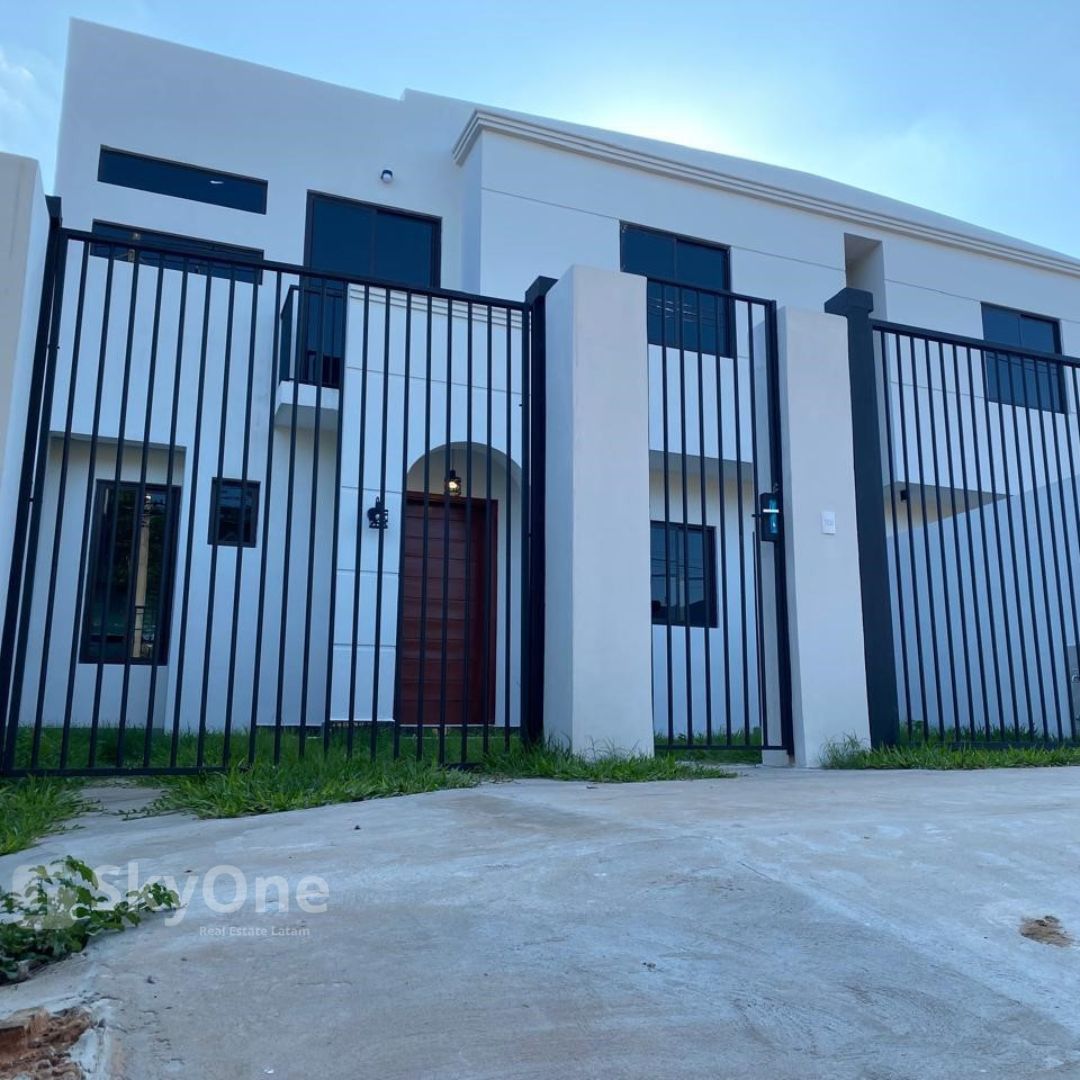 ALQUILO AMPLIO DUPLEX ESTILO TOSCANO A ESTRENAR / ZONA YACHT / SEK!!!. Ref #G246E4 - infocasas ...