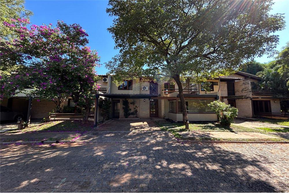 Alquilo Casa Condominio Cerrado en San Lorenzo. Ref #O3155C - infocasas.com.py