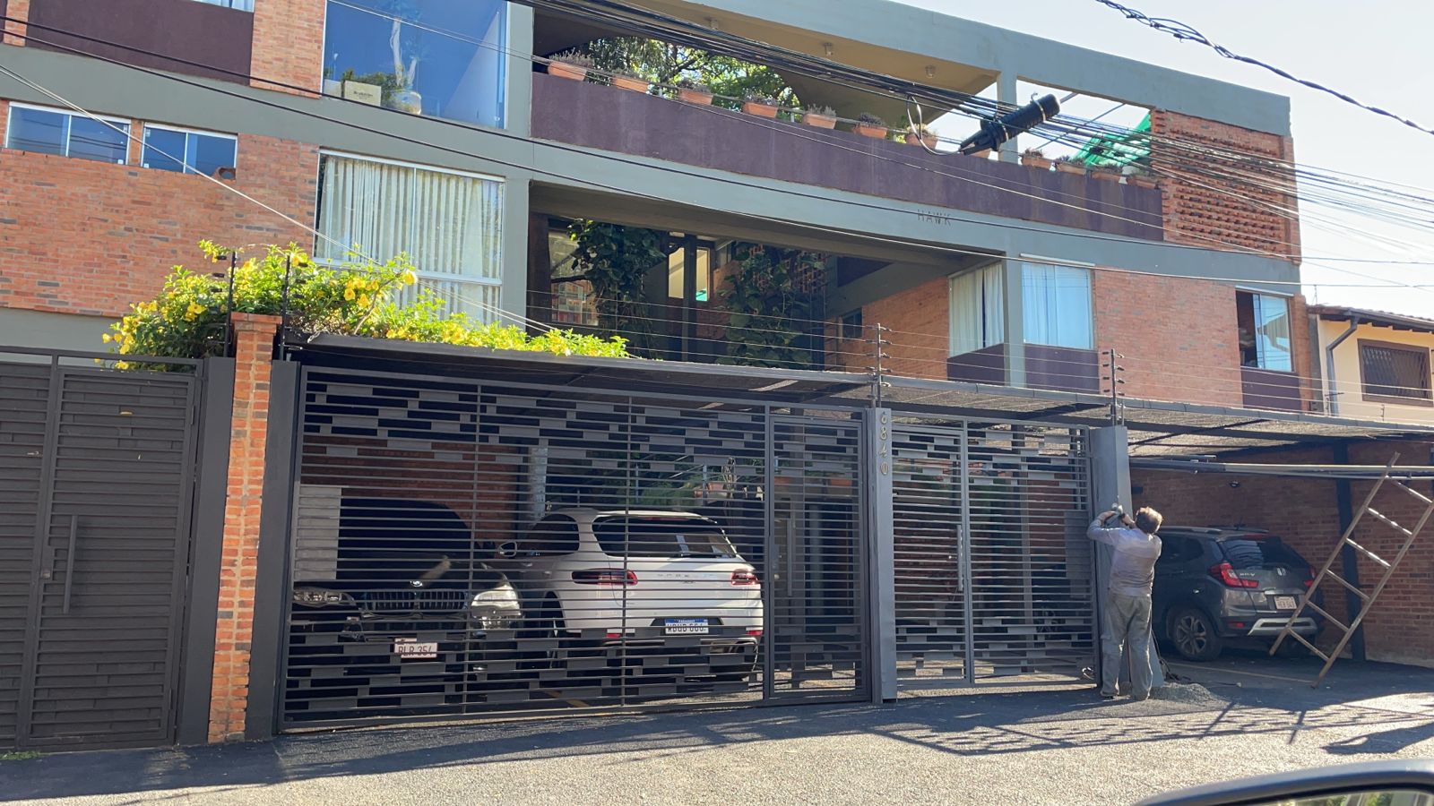 Alquilo Moderno Duplex en Condominio. Zona Colegio del Sol. Ref #T76B90 - infocasas.com.py