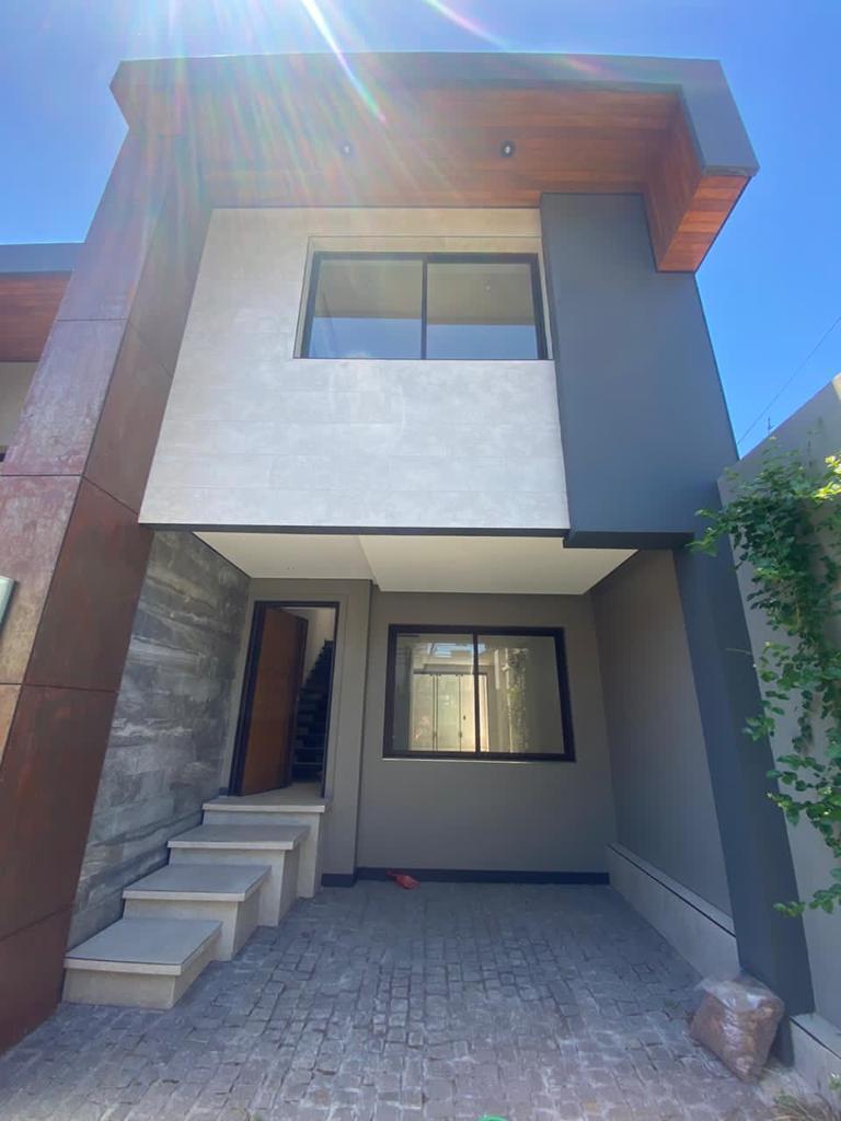 ALQUILO HERMOSO DUPLEX ZONA TEXTILIA Y CLUB ALEMAN. Ref #F7878E - infocasas.com.py