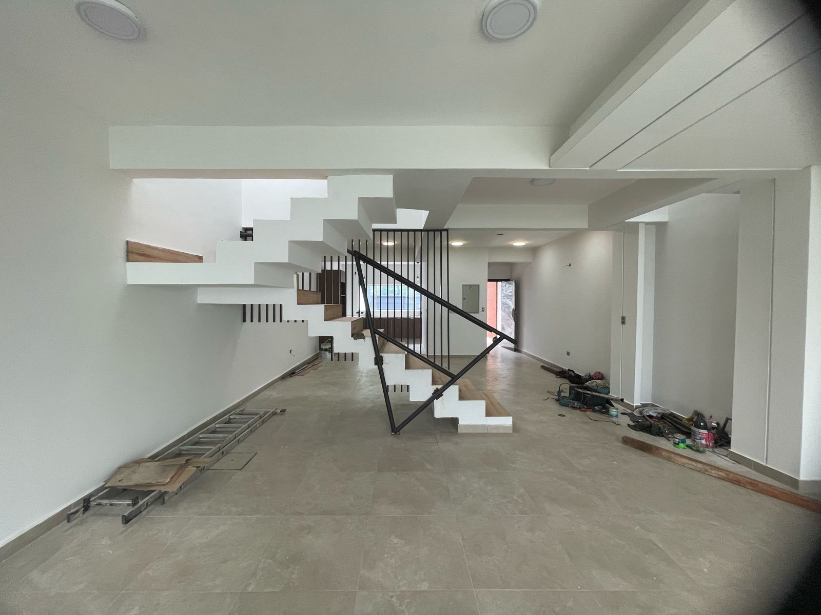 Alquilo amplio y moderno Duplex barrio Herrera / san Cristóbal . Ref #G68CA9 - infocasas.com.py