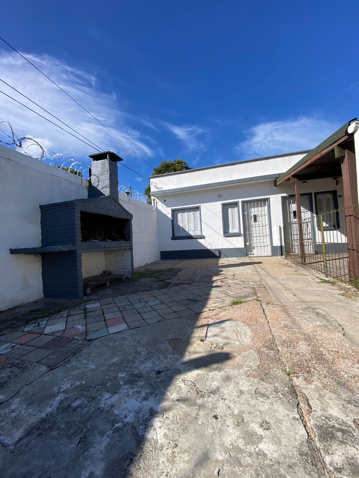 ALQUILER CASA 2 DORMITORIOS MALVIN NORTE . Ref #QF3615